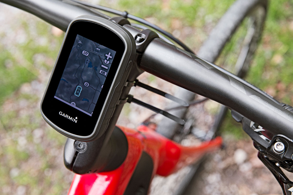 How to Choose the Best GPS for your bike - Lab Soft